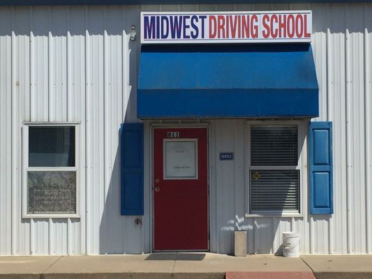 MIDWEST DRIVING SCHOOL - Updated January 2026 - 12 Photos - 811 E 23rd ...