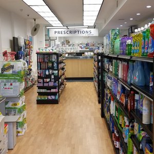 WOODHULL RX CENTER - Updated September 2025 - 15 Photos - 755 Flushing ...