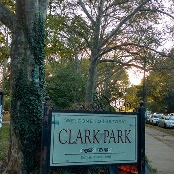 CLARK PARK - Updated July 2025 - 79 Photos & 80 Reviews - 43RD And ...