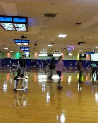 AVILL ROLLER RINK - Updated December 2025 - Phoenix, Arizona - Skating ...