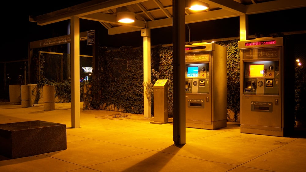 HAWTHORNE/LENNOX STATION - Updated December 2025 - 20 Photos - 11230 ...