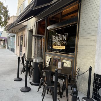 BASIN 141 - Updated December 2025 - 1020 Photos & 775 Reviews - 2265 ...