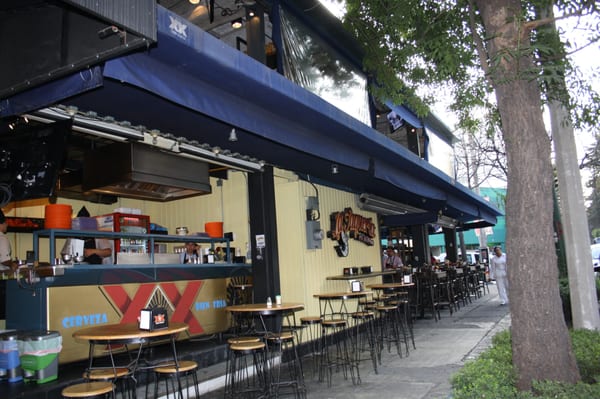 LA CERVECERÍA DE BARRIO POLANCO - Updated November 2024 - 16 Photos ...