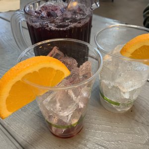 CLEATS BAR & GRILLE - 156 Photos & 19 Reviews - 5801 N Aurelius Rd ...