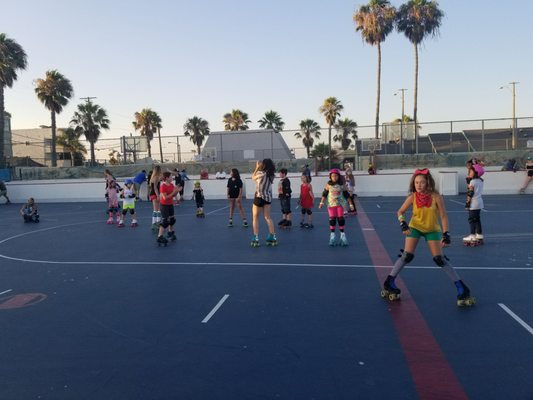 BAYSHORE ROLLER HOCKEY RINK - Updated July 2025 - 14-54TH Pl, Long ...