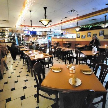 MAMMA ROMA - Updated June 2024 - 755 Photos & 686 Reviews - 8743 Piney ...