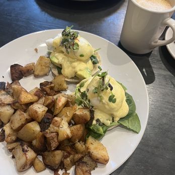 RED TWIG BAKERY CAFÉ - Updated March 2025 - 334 Photos & 416 Reviews ...