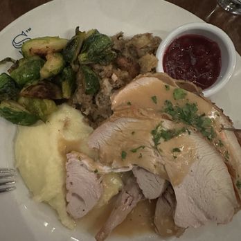 SAVR - Updated August 2025 - 316 Photos & 154 Reviews - 150 Seaport ...