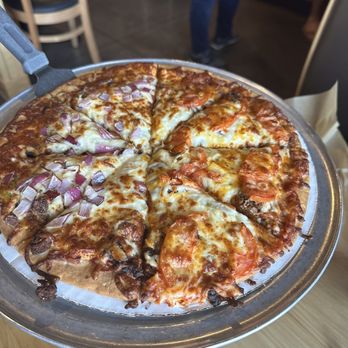 SUGAR RIVER PIZZA - Updated August 2024 - 210 Photos & 305 Reviews ...