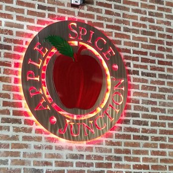 APPLE SPICE JUNCTION - Updated July 2025 - 26 Photos & 44 Reviews ...