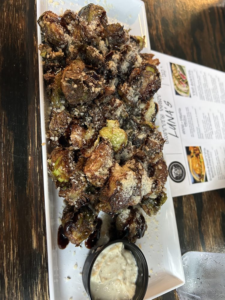 SHOTTI’S POINT LUNA’S - Updated December 2025 - 12 Reviews - 12702 Old ...