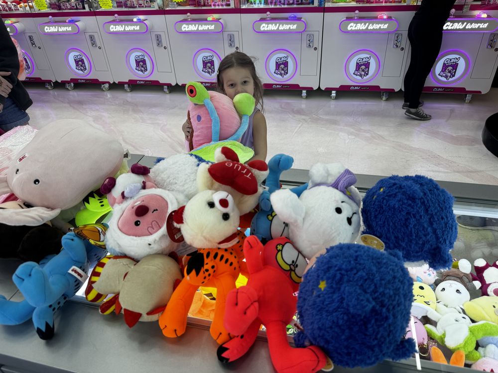 CLAW WORLD - Updated May 2024 - 177 Photos & 109 Reviews - 8665 W ...