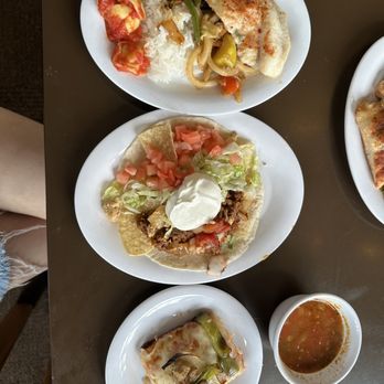 OKENSHIELDS - Updated November 2025 - 18 Photos - 136 Ho Plz, Ithaca ...