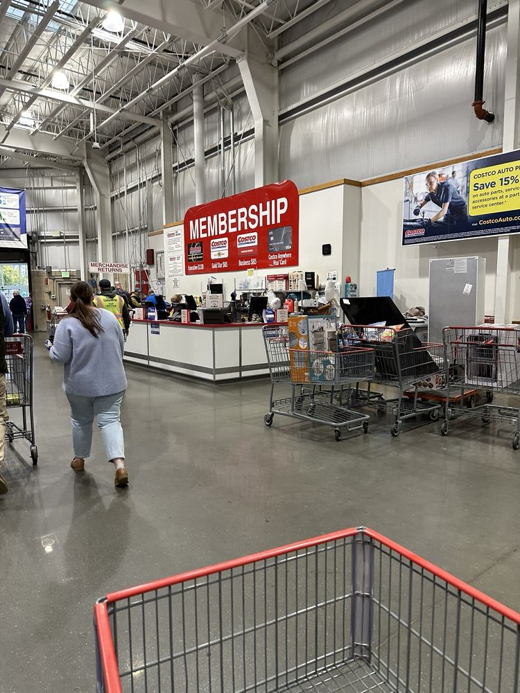 COSTCO - Updated November 2025 - 20 Photos & 74 Reviews - 1401 Mall Dr ...