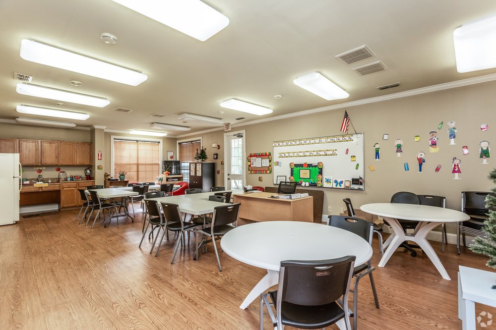 ROSEMONT OF EL DORADO APARTMENTS - Updated December 2025 - 34 Photos ...