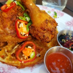 SOUTHERN KIN COOKHOUSE - 1502 Photos & 1296 Reviews - 500 Assembly Row ...