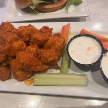 DRAFTKINGS SPORTS & SOCIAL TROY - Updated March 2025 - 86 Photos & 81 ...