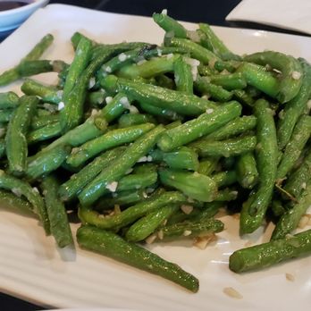 THUMBLING - Updated January 2025 - 3737 Photos & 1802 Reviews - 228 S ...