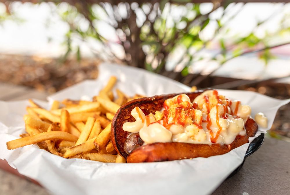 ROCKET DOG GOURMET BRATS & BREW - Updated September 2024 - 1152 Photos ...