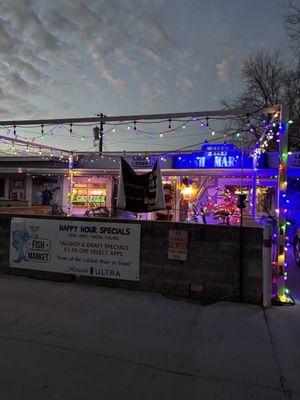 THE FISH MARKET - Updated December 2025 - 179 Photos & 241 Reviews ...