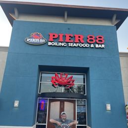 PIER 88 BOILING SEAFOOD &BAR - Updated October 2025 - 355 Photos & 349 ...