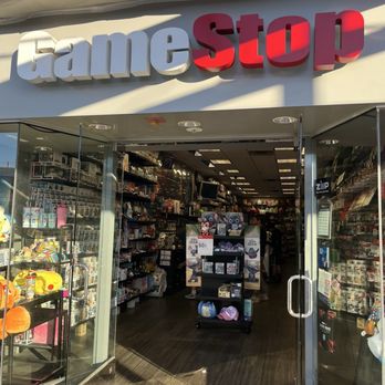 GAMESTOP - Updated December 2025 - 28 Photos & 53 Reviews - 1640 Camino ...