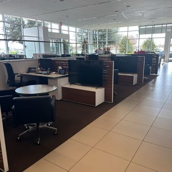 BMW OF GRAPEVINE - Updated December 2025 - 82 Photos & 168 Reviews ...