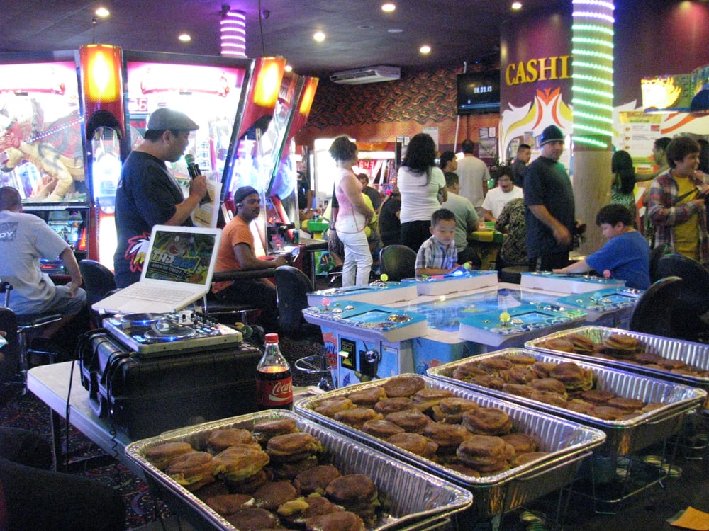 WZ ENTERTAINMENT CENTER - Updated May 2024 - 727 Waiakamilo Rd ...