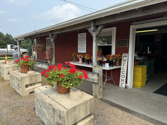 HINDINGER FARM - Updated August 2025 - 46 Photos & 24 Reviews - 810 ...