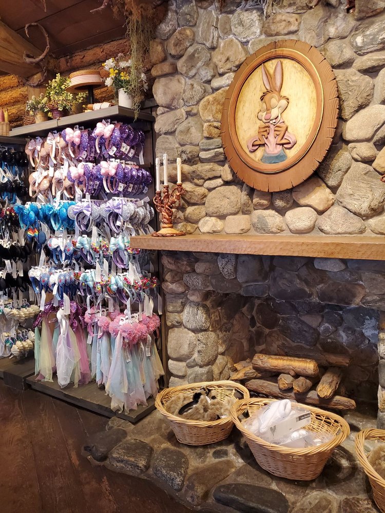 THE BRIAR PATCH - Updated December 2024 - 1313 Disneyland Dr, Anaheim ...