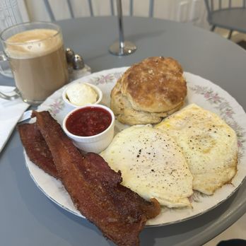 LUCILLE - 204 Photos & 161 Reviews - 1218 H St, Modesto, California ...