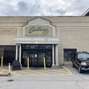 GALLUCCI’S ITALIAN FOODS - 98 Photos & 126 Reviews - 6610 Euclid Ave ...