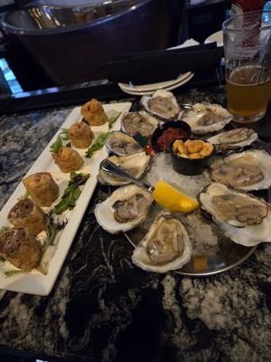 MAIN LINE TAVERN - Updated January 2026 - 20 Photos & 27 Reviews - 516 ...