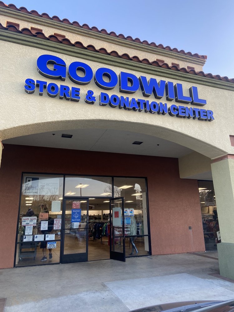 GOODWILL RETAIL STORE & DONATION CENTER - Updated March 2025 - 38 ...