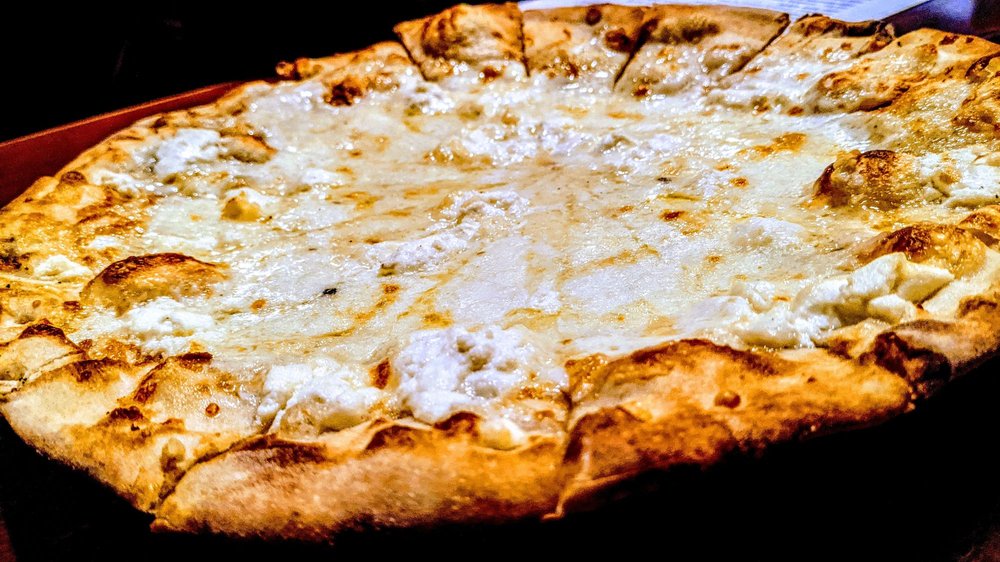 RUSTIQUE PIZZERIA + LOUNGE - Updated March 2025 - 144 Photos & 211 ...