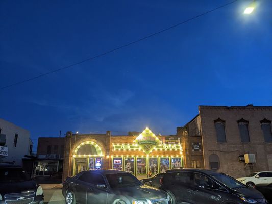 PRIMETIME SPORTS EMPORIUM - Updated September 2025 - 16 Photos & 25 ...