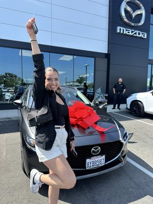 SCHOOLSFIRST FEDERAL CREDIT UNION - Updated November 2025 - 25 Photos ...