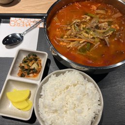 SIROO JUK STORY AND TEA CAFE - Updated October 2025 - 482 Photos & 186 ...