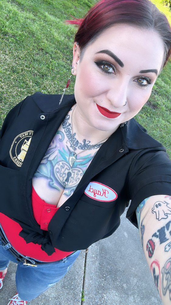 THE DAPPER DAME - Updated July 2025 - Request an Appointment - 512 E Mulberry St, Angleton ...