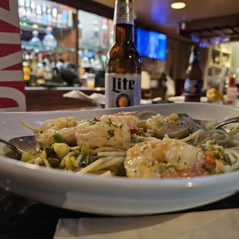 RED DEVIL ITALIAN RESTAURANT & PIZZERIA - Updated January 2025 - 455 ...