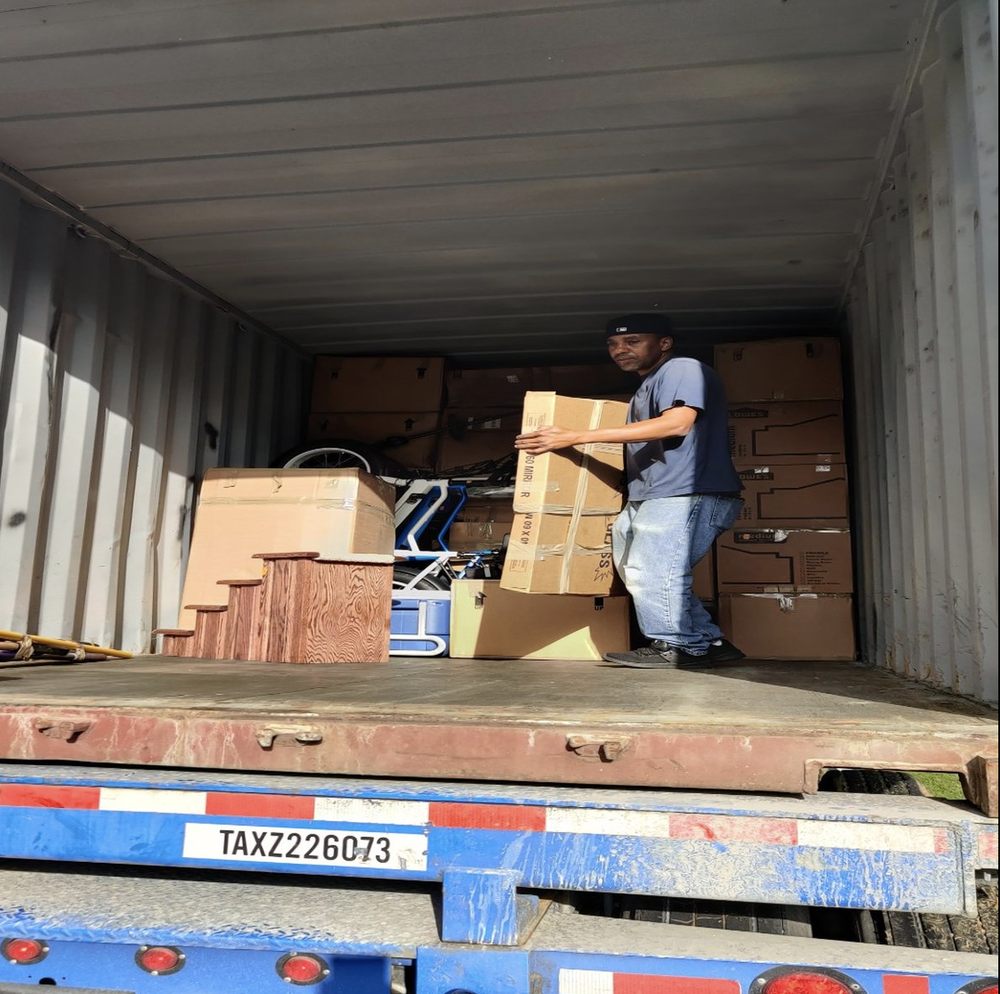 THE MULE MOVING & HAULING - Updated April 2025 - 15 Photos - Columbia ...