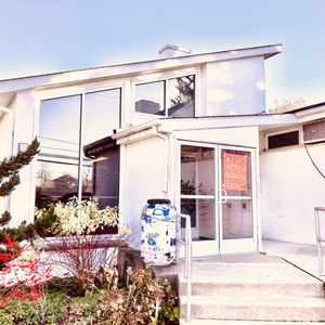 LUDINGTON LIBRARY - Updated July 2025 - 145 Photos & 29 Reviews - 5 S ...