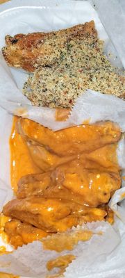 TOUCHDOWN WINGS - Updated December 2025 - 45 Photos & 17 Reviews ...