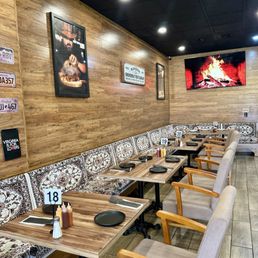 KANOON RESTAURANT - Updated July 2025 - 46 Photos & 25 Reviews - 1106 ...