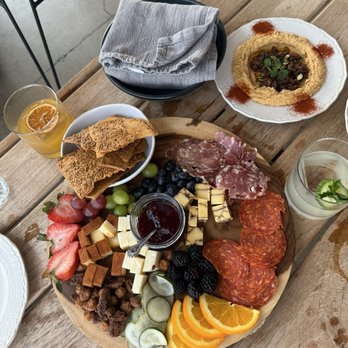 P6 - Updated December 2025 - 764 Photos & 482 Reviews - 111 E Cesar ...