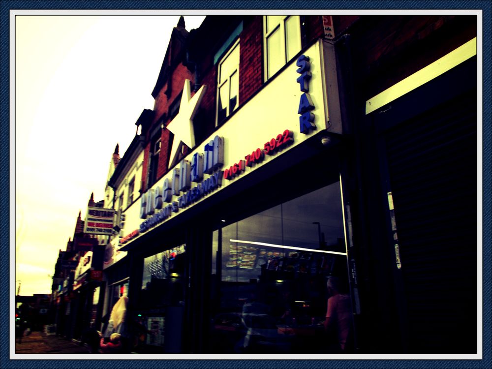 CHEETHAM STAR - 18-19 Bury Old Road, Manchester, United Kingdom ...