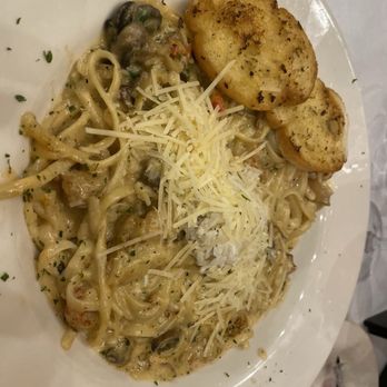 HALF SHELL OYSTER HOUSE - Updated December 2025 - 1283 Photos & 1334 ...