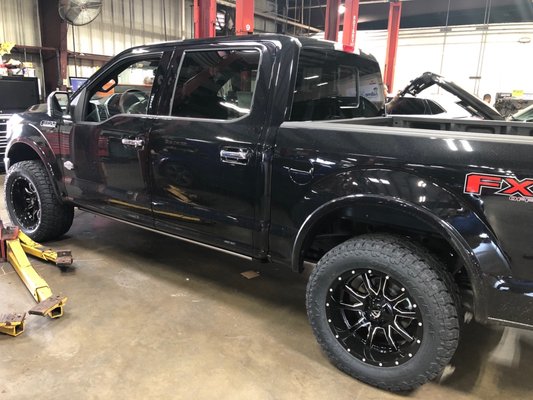 SAM GALLOWAY FORD - Updated December 2025 - 31 Photos & 193 Reviews ...