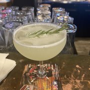 KELLY’S HALF SHELL PUB - 186 Photos & 176 Reviews - Irish Pub - 390 N ...