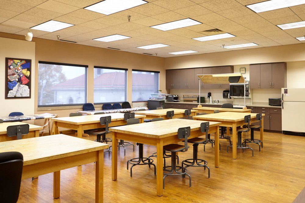 FRANKFORT COMMUNITY PUBLIC LIBRARY - Updated October 2024 - 42 Photos ...